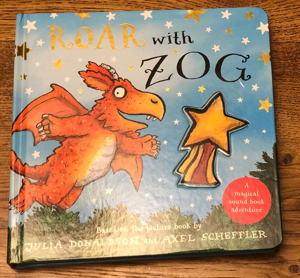 Roar with Zog by Julia Donaldson & Axel Scheffler ~ #BoardBook #Review ...